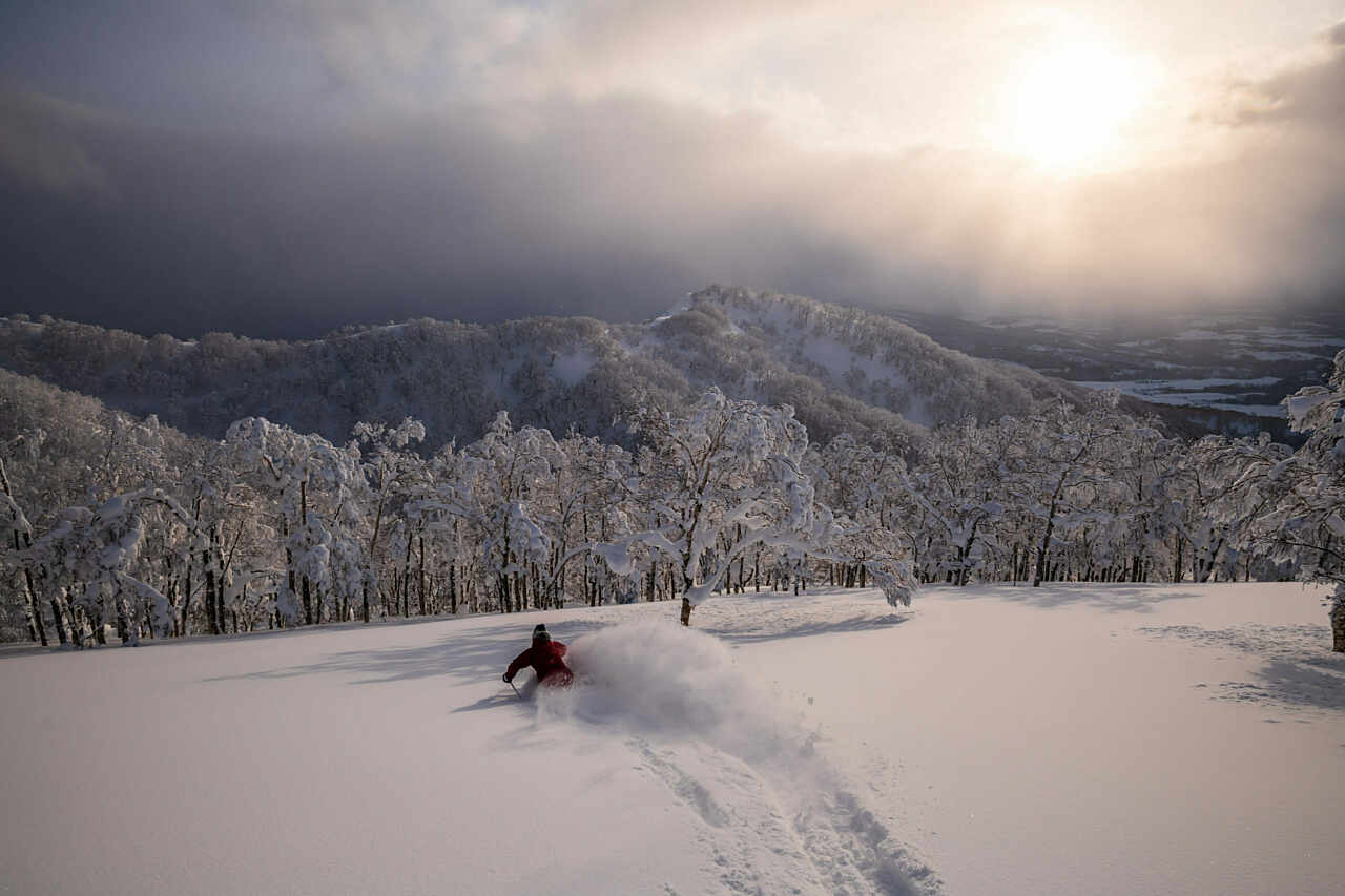 Discover the Magic of Rusutsu: Hokkaido’s Hidden Winter Paradise ...